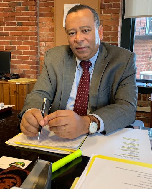 ENTREVISTA com o novo Cônsul-Geral do Brasil em Boston - Metropolitan ...